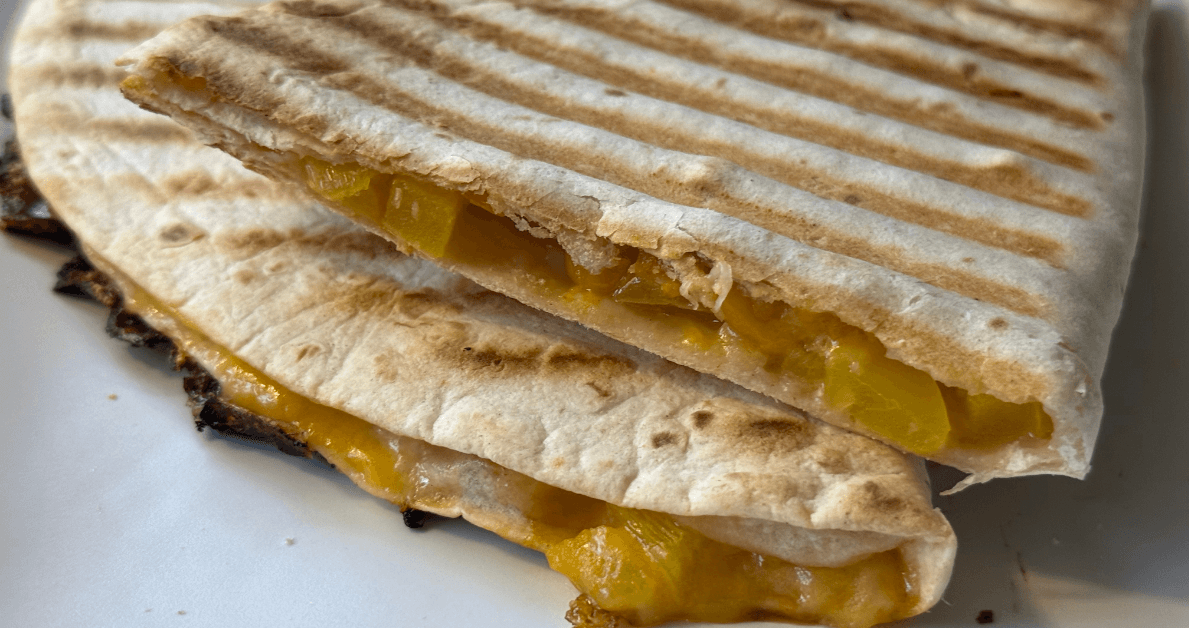 Chicken Quesadillas - Swaggy Eats